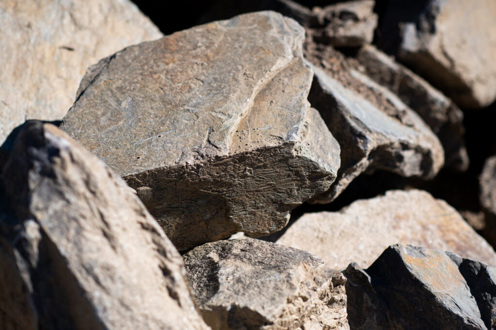 Mantoo Rock - Buttrose Landscape & Garden Supplies